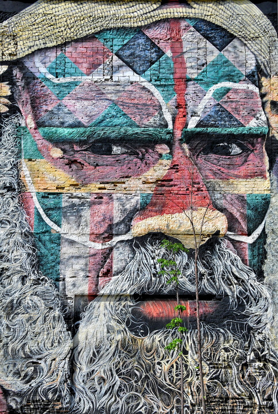 Huli Portrait on Kobra Mural at Píer Mauá in Rio de Janeiro, Brazil ...
