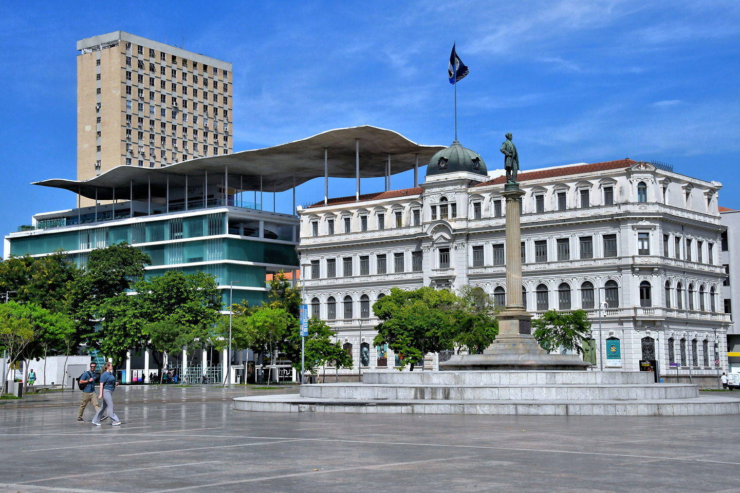Rio Museum of Art at Píer Mauá in Rio de Janeiro, Brazil - Encircle Photos