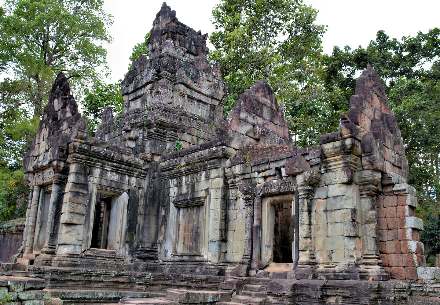 Preah Pithu Group at Angkor Thom in Angkor Archaeological Park ...