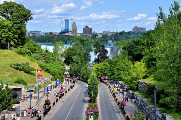Niagara Region, ON, Canada Travel Guide - Encircle Photos