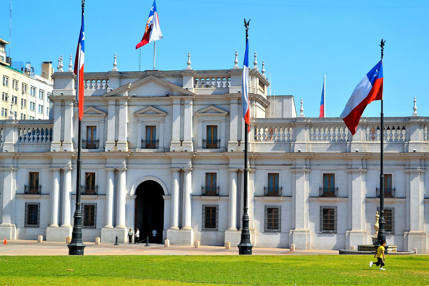 Fachada del palacio de la moneda, santiago, región metropolitana de ...