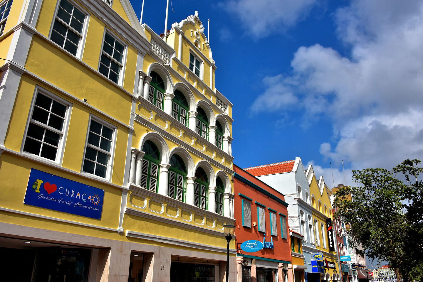 Shopping District in Punda, Eastside of Willemstad, Curaçao - Encircle ...