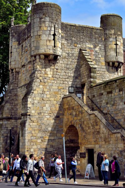 York, England Travel Guide - Encircle Photos