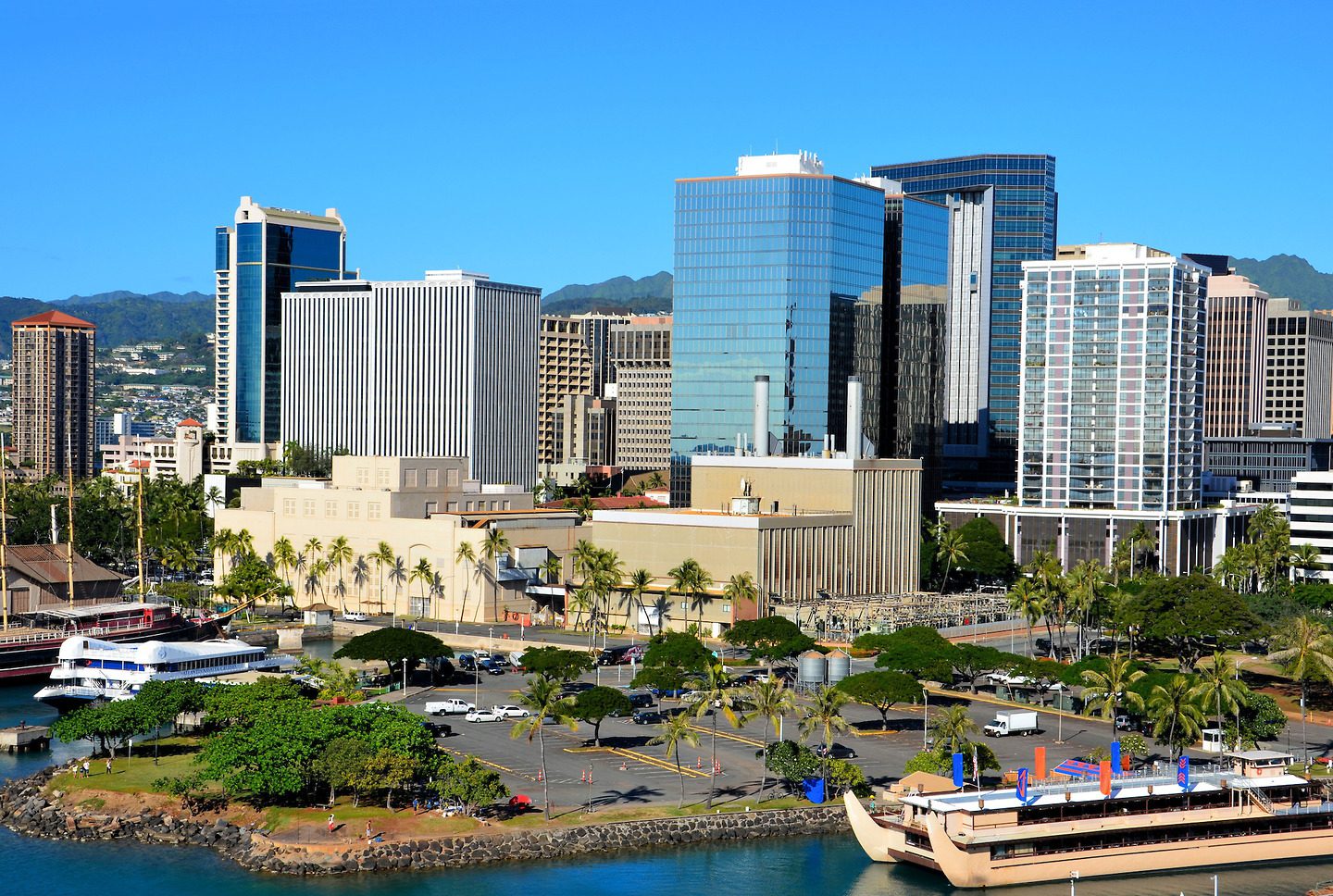 Honolulu Harbor and Downtown High-rises in Honolulu, O’ahu, Hawaii ...