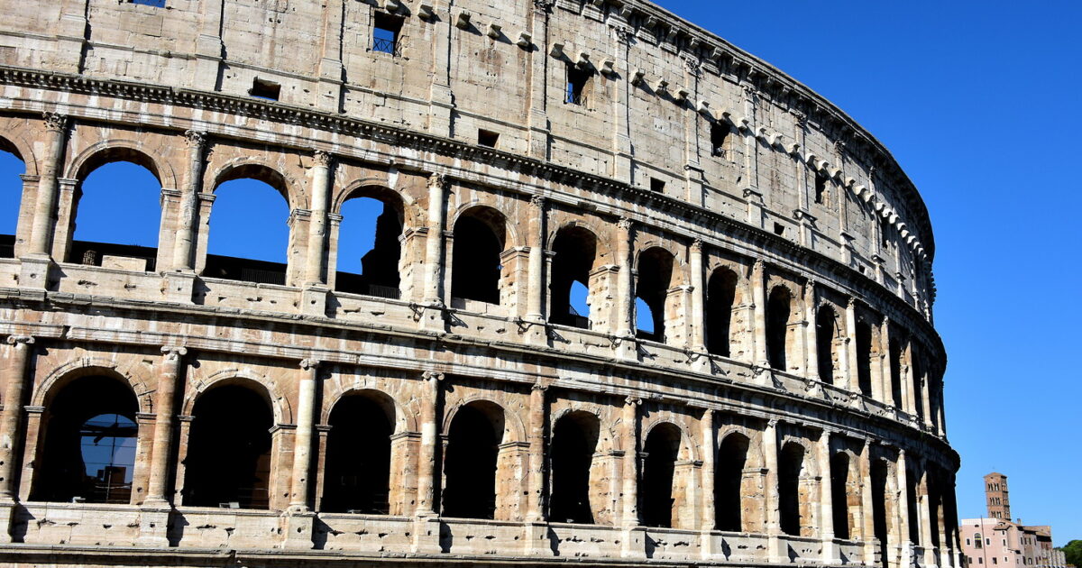 Chapter 1: Colosseum in Rome, Italy - Encircle Photos