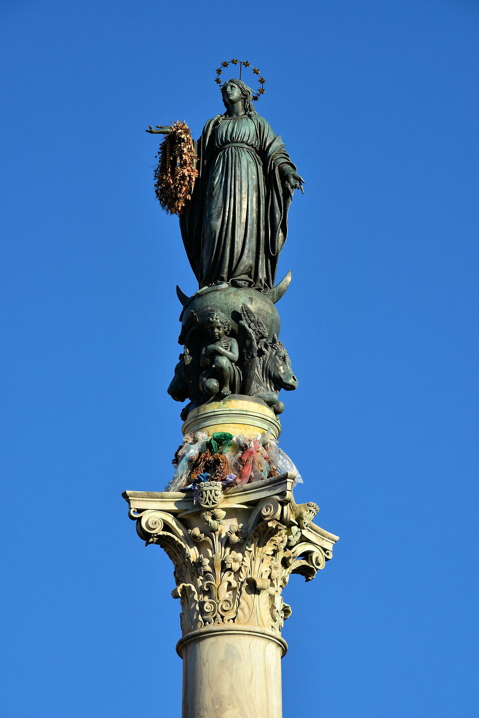 Column of the Immaculate Conception at Piazza Mignanelli in Rome, Italy ...