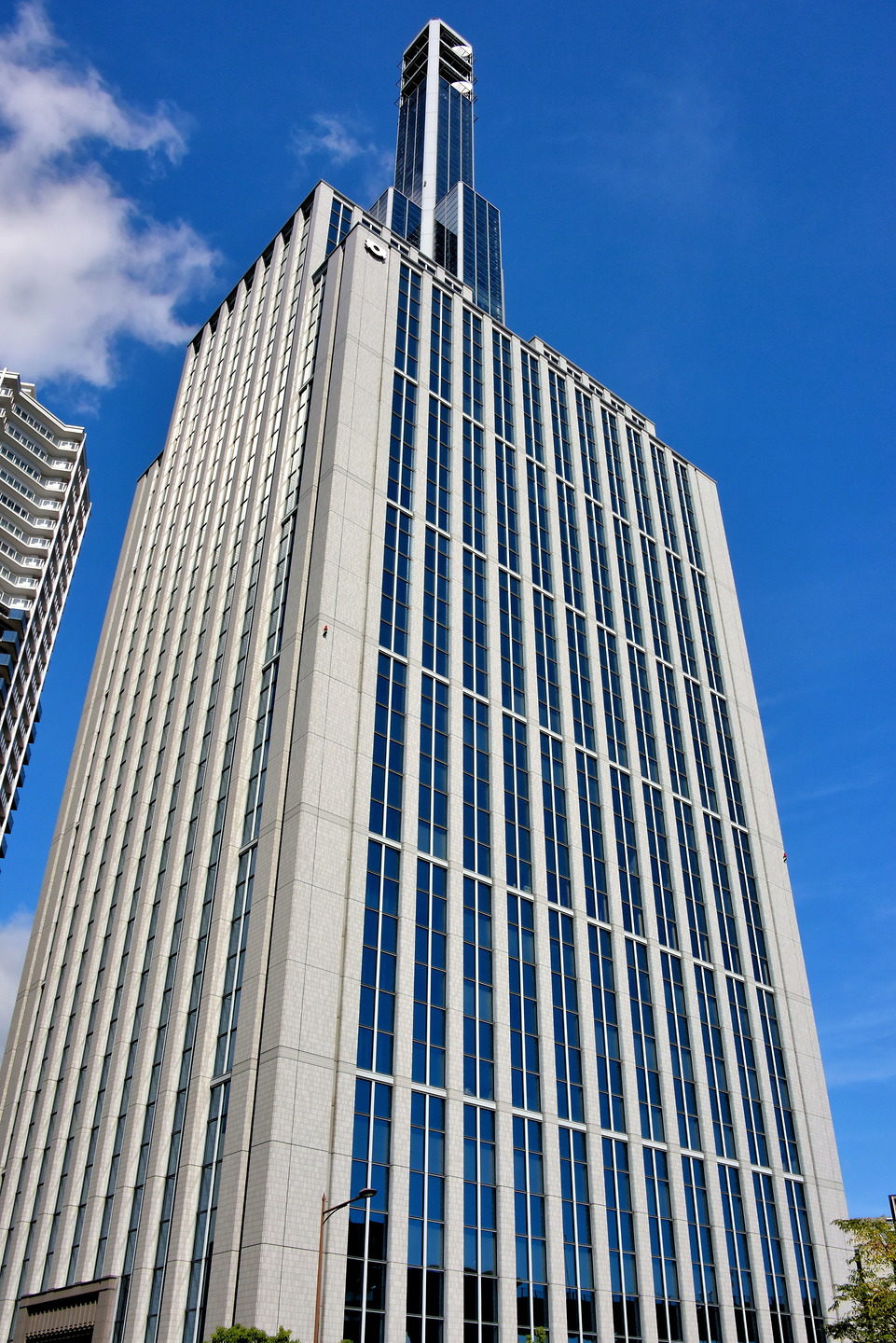 Kansai Electric Power Kobe Building in Kobe, Japan - Encircle Photos