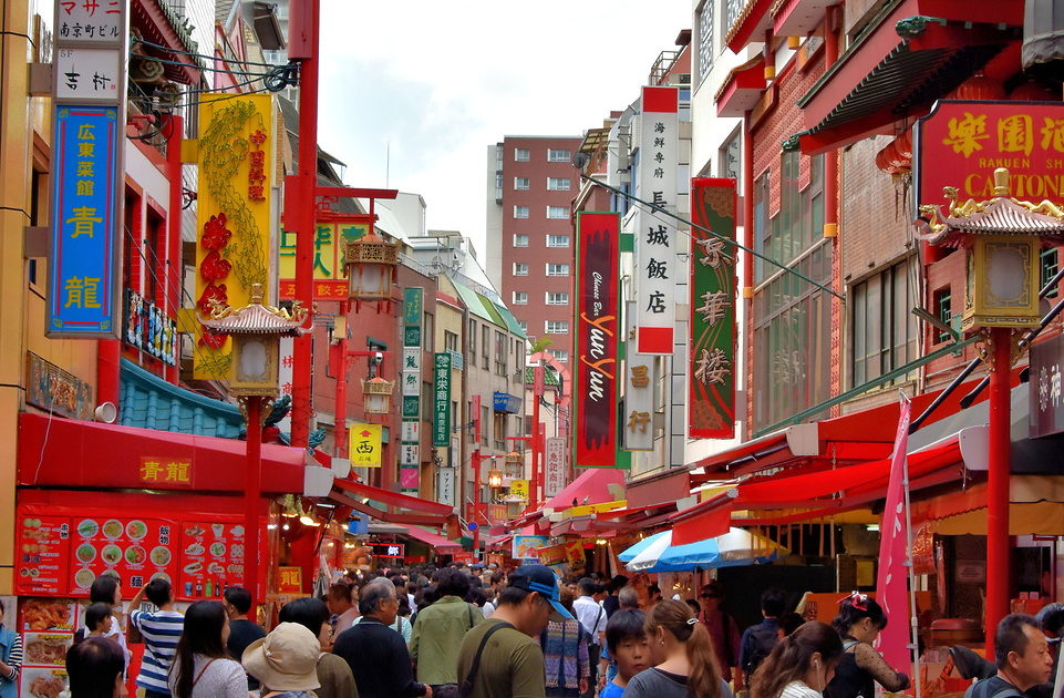 Busy Chinatown of Nankinmachi in Kobe, Japan - Encircle Photos