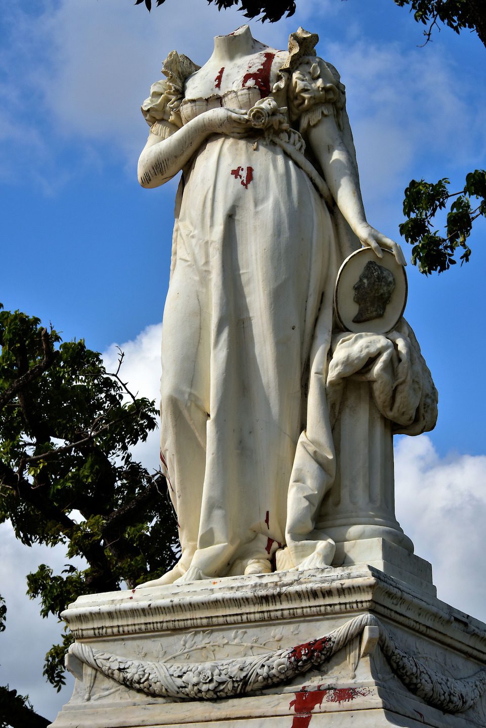 Statue of Beheaded Empress Joséphine in Fort-de-France, Martinique ...