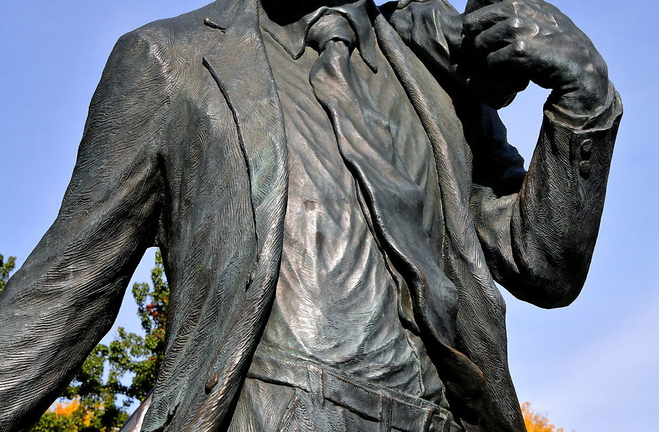 Former Mayor Kevin White Statue in Boston, Massachusetts - Encircle Photos
