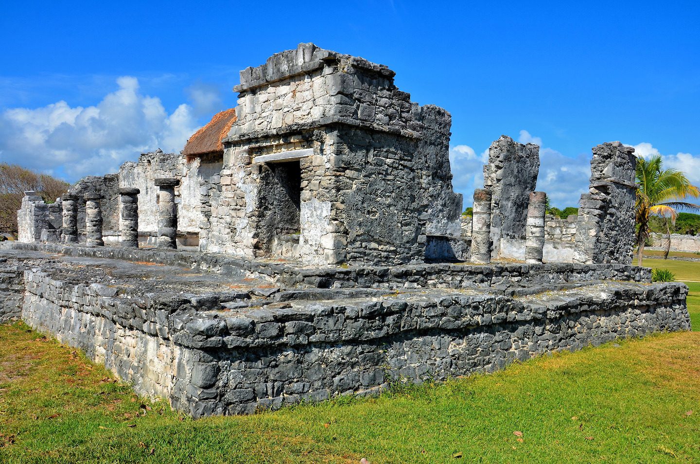 House of the Halach Uinic Raised Platform at Mayan Ruins in Tulum ...