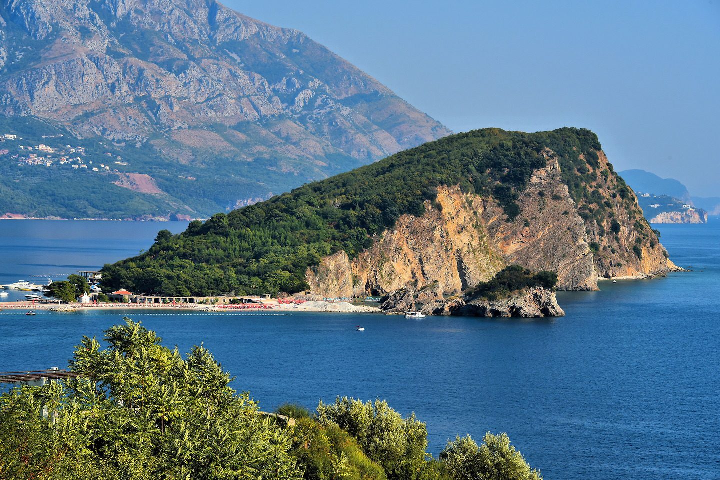 Saint Nicholas Island Budva : Visiter Budva : 10 incontournables à ...