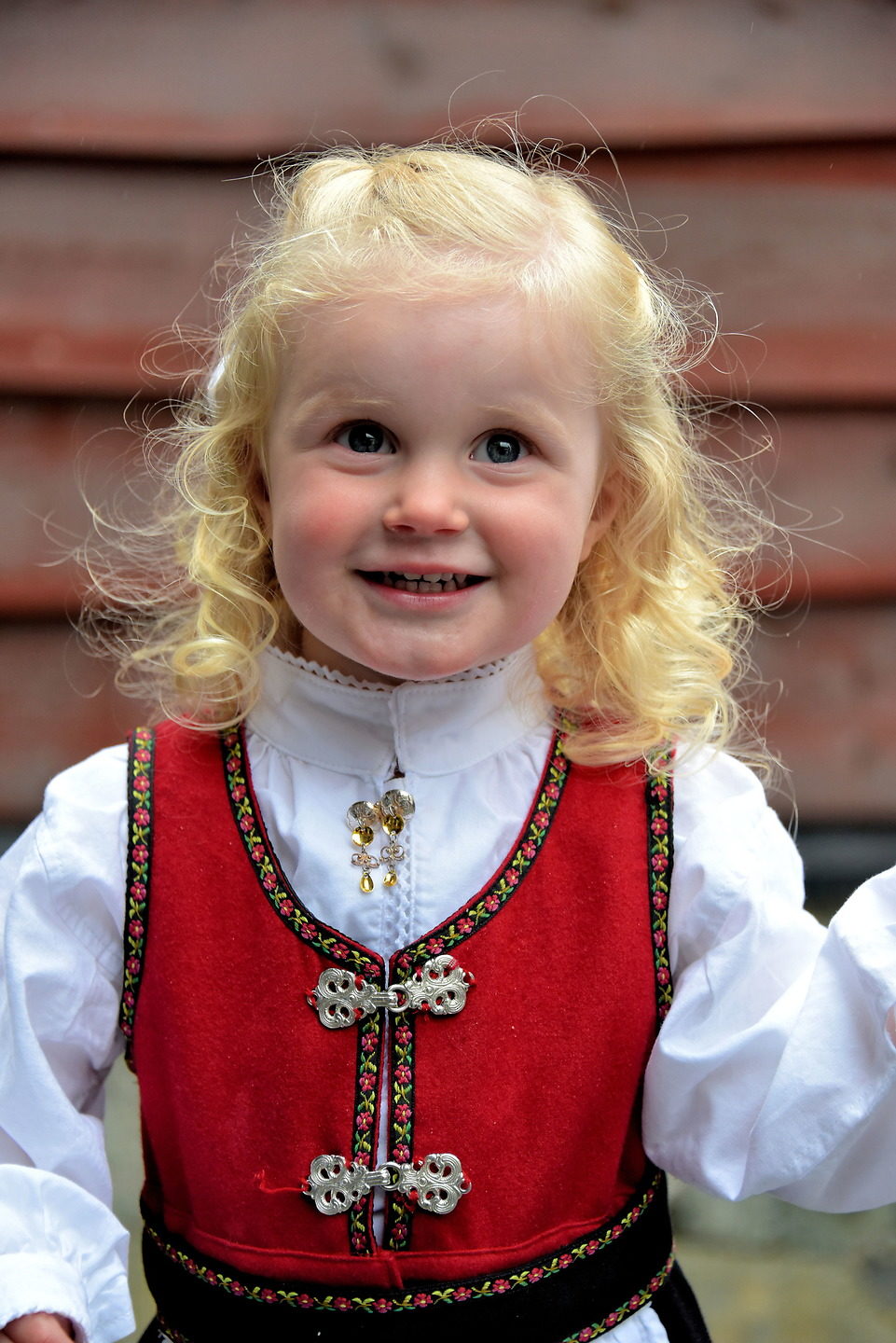 Little Girl Wearing Bunad in Flåm, Norway - Encircle Photos