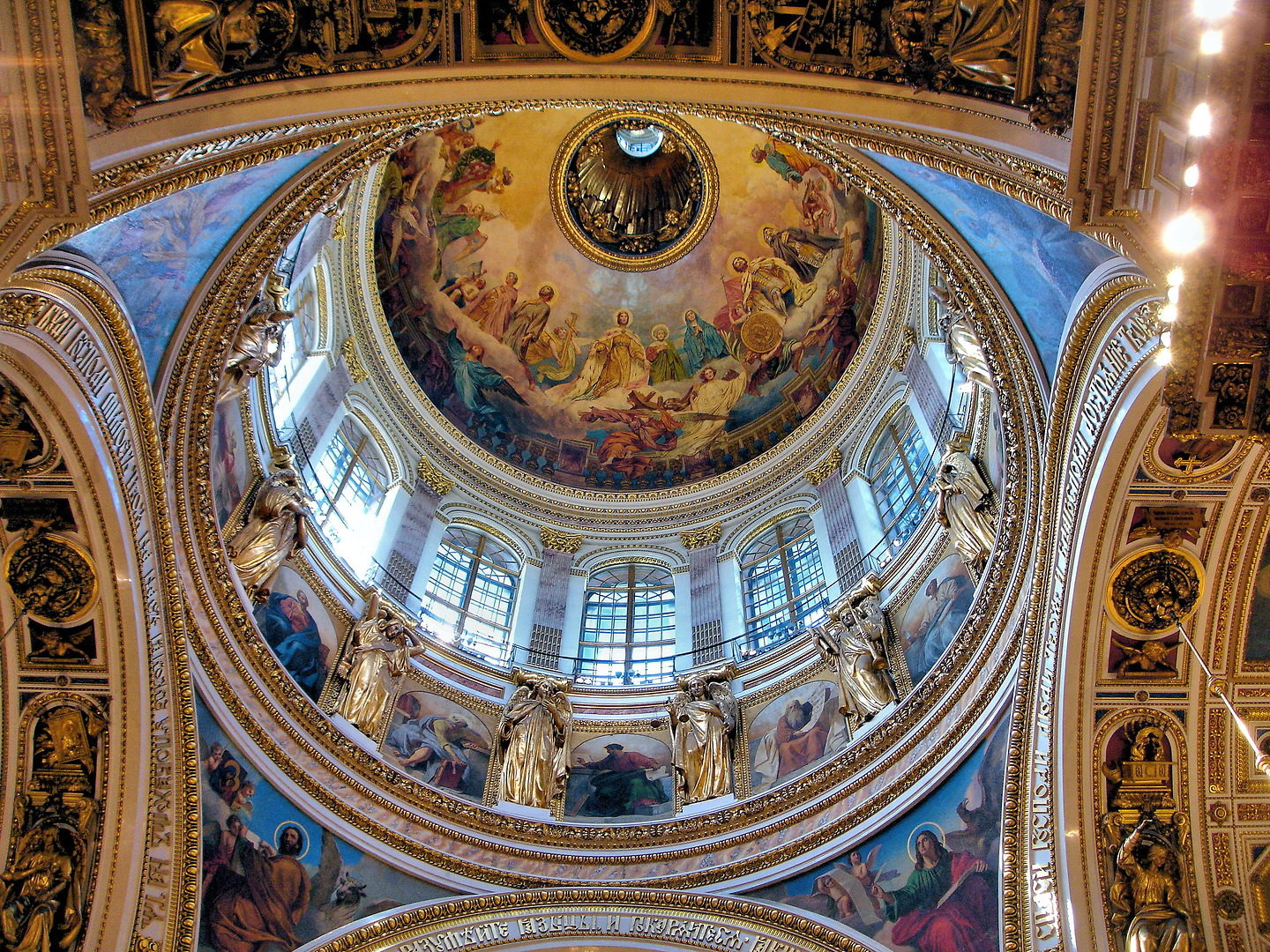 Saint Isaac's Cathedral Rotunda in Saint Petersburg, Russia - Encircle ...