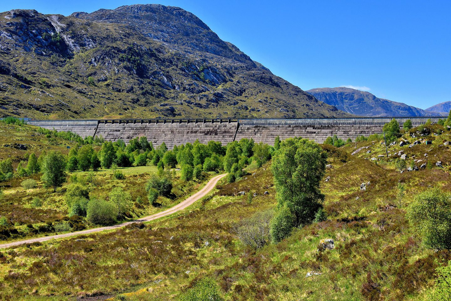 Loch Cluanie Dam in Scottish Highlands, Scotland - Encircle Photos